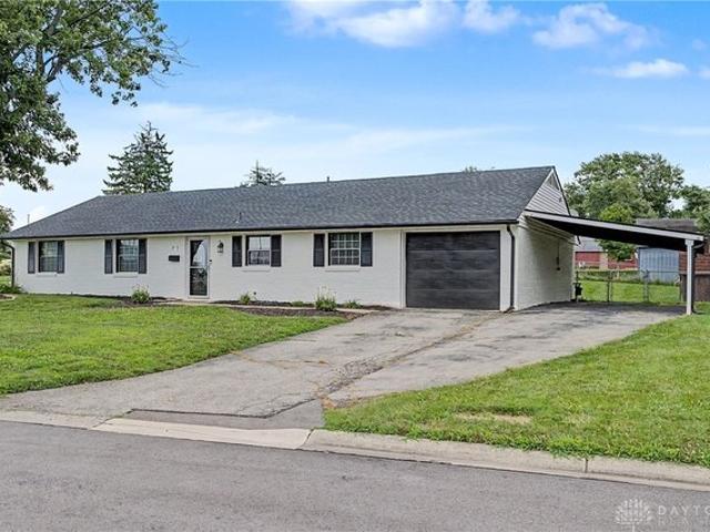 71 Goldengate Dr, Washington Township, OH 45459