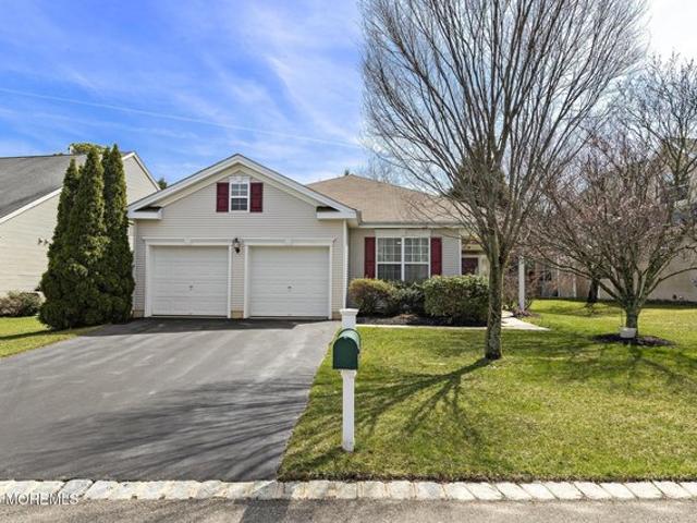 71 Golf View Dr, Little Egg Harbor Township, NJ 08087