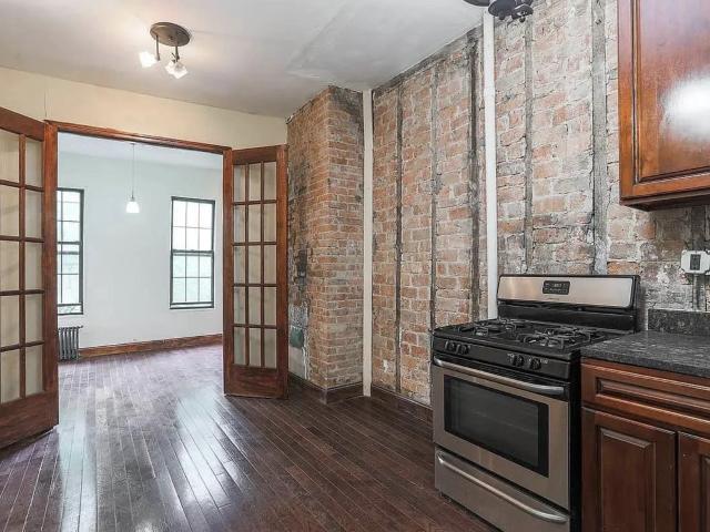 71 Grand Avenue, Brooklyn, NY