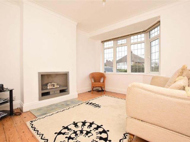 71, Green Hill Drive, Leeds, LS13 4JZ
