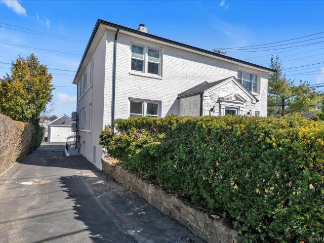 71 Haven Ave, Unit UPPR, Port Washington, NY 11050 | MLS #968960 | Compass
