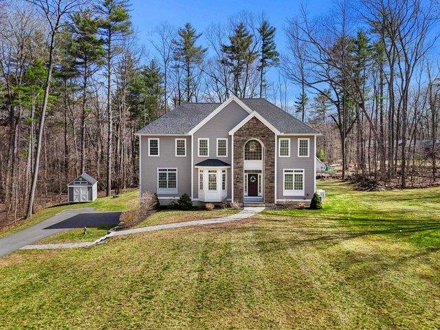 71 Haverhill Rd, Salem, NH 03079