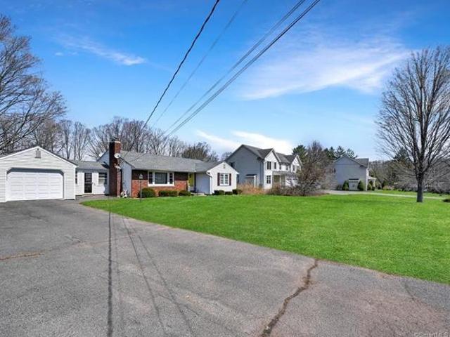 71 Hobart St, Southington, CT 06489