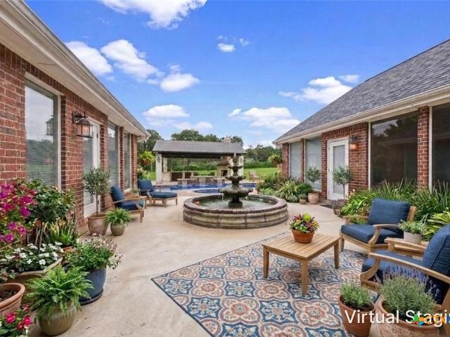 71 Horseshoe Trail