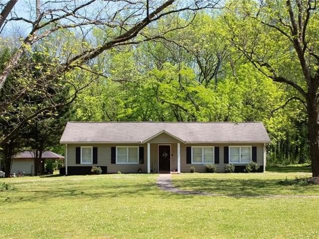 71 Hughes Dairy Rd SE, Lindale, GA 30147