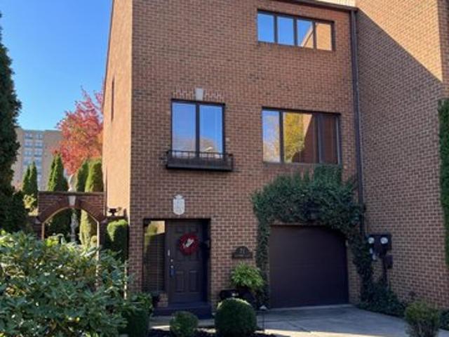 71 Jefferson Ln, Wilkes Barre, PA 18701