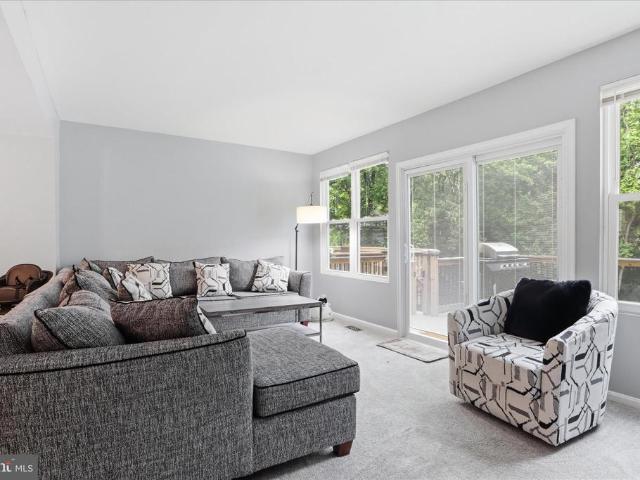 71 Kinsman View Circle