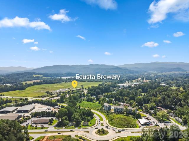 71 Laurel Mountain Road