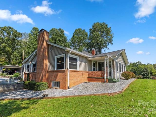 71 Laurel Mountain Rd, Brevard, NC 28712