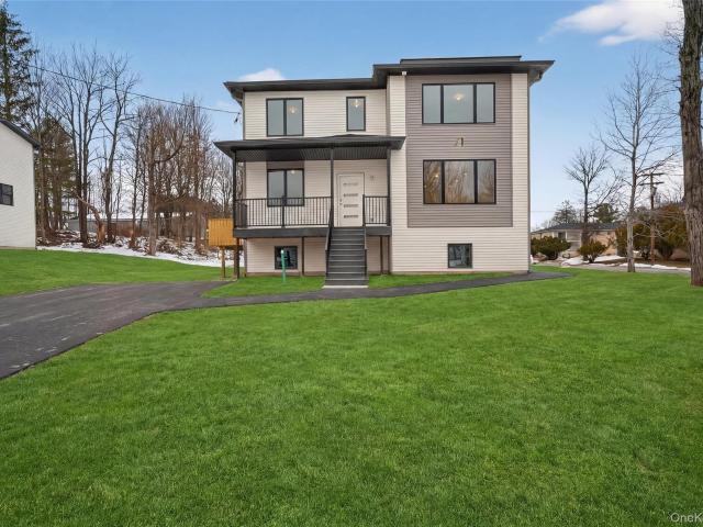 71 Lawrence Ave, Monticello, NY 12701 | MLS #977001