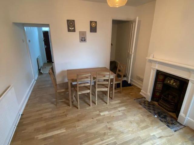 71 Leopold Street Spacious 2 bedLoughborough
