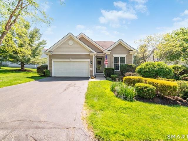 71 Links Way Unit 71, Oxford, CT 06478