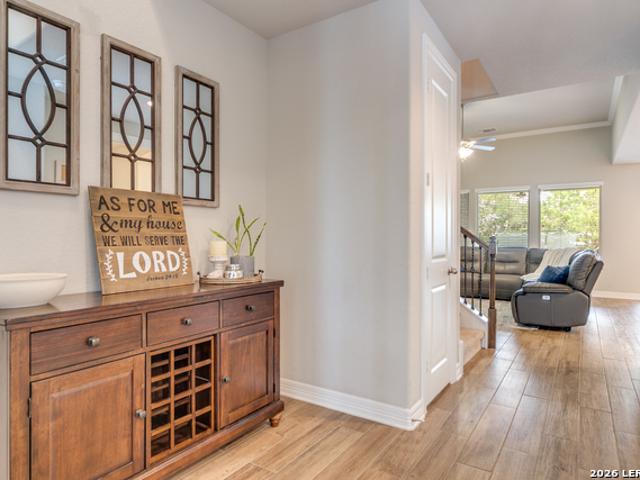 71 Mariposa Pkwy W