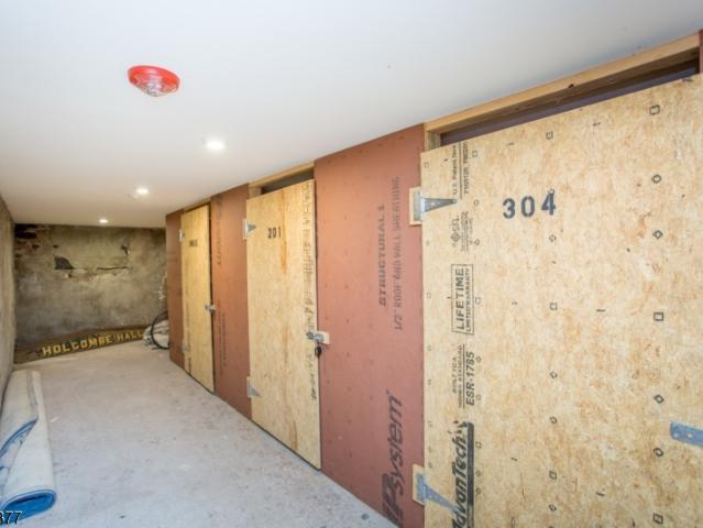 71 N Main St, Unit 304, Lambertville, NJ 08530 | MLS #4013 | Compass