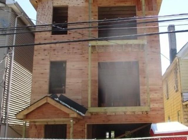71 N 14th St, Newark, NJ 07107