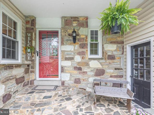 71 Oak Drive