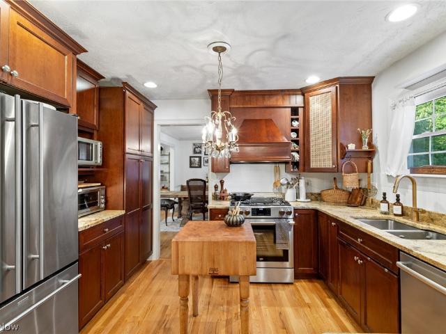 71 Parmelee Drive