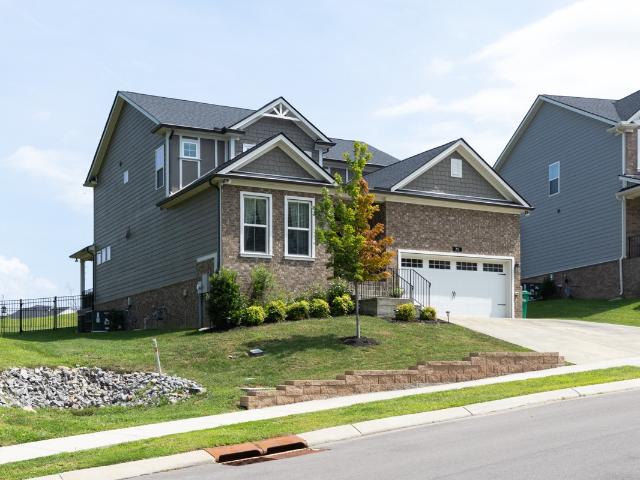 71 Remington Rd