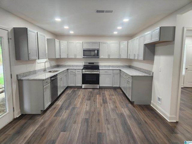 71 Red Hill Rd, Baileyton, AL 35019