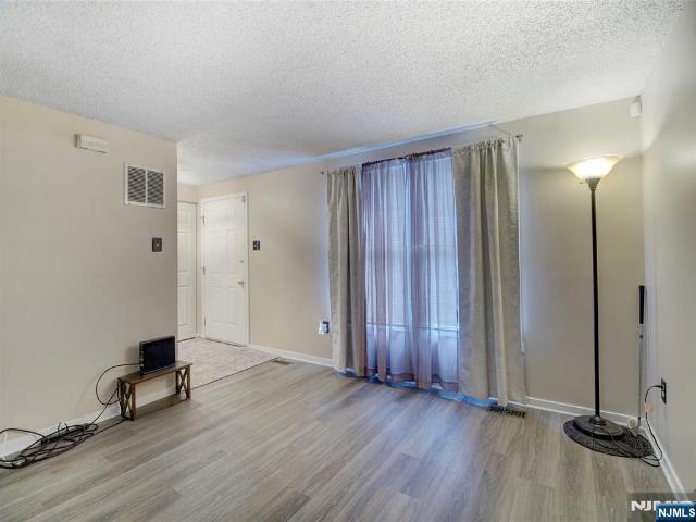 71 Ridge Street # 3
