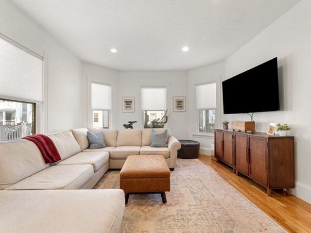 71 Romsey St Apt 1, Boston, MA 02125