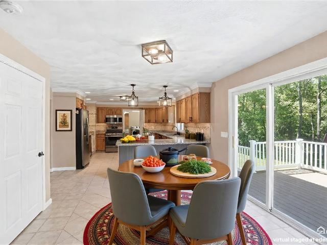 71 Rolling Hill Drive
