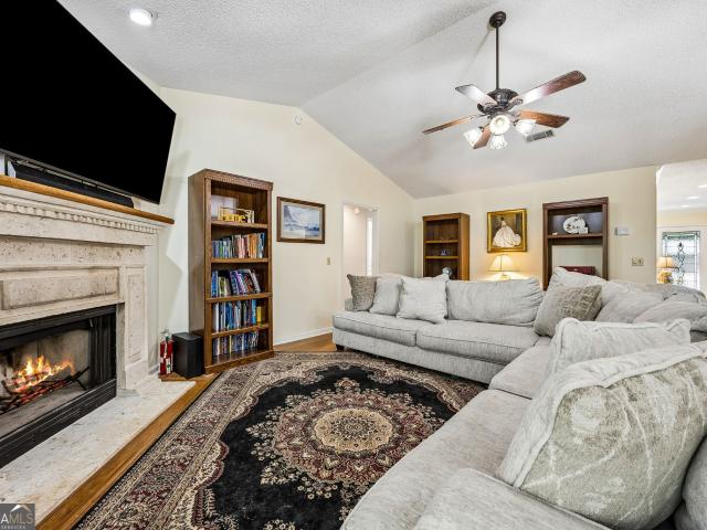 71 Sadler Cove Drive