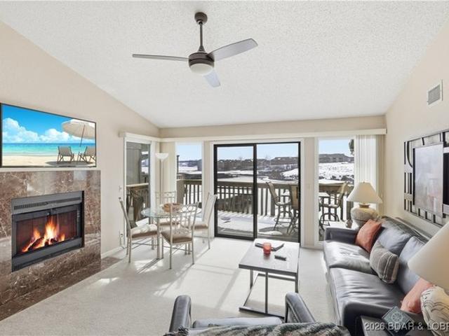 71 Southwood Shores Pl Unit 4A, Lake Ozark, MO 65049