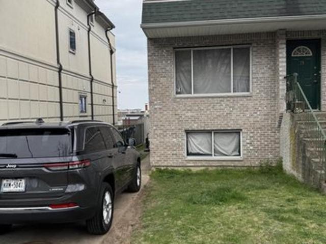 71 Starbuck St, Staten Island, NY 10304