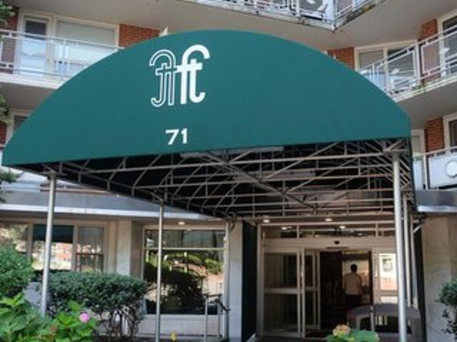 71 Strawberry Hill Ave Apt 507, Stamford, CT 06902