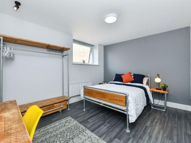 71A High Road, Nottingham NG9, Room to rent, £693 pcm | PrimeLocation