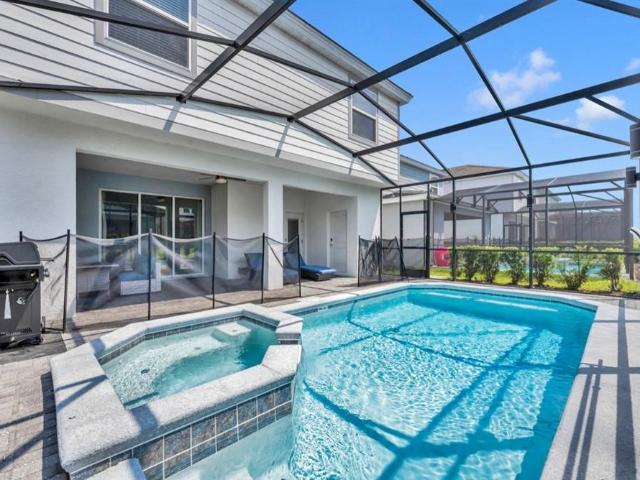 7204 Oakmoss Loop, Davenport, FL 33837 | MLS #O6394