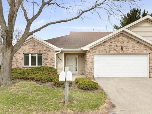 7204 Saukdale Dr, Madison, WI 53717