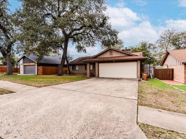 7204 Towering Oaks Dr, Austin, TX 78745