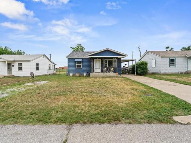 7205 NW 46th St, Bethany, OK 73008