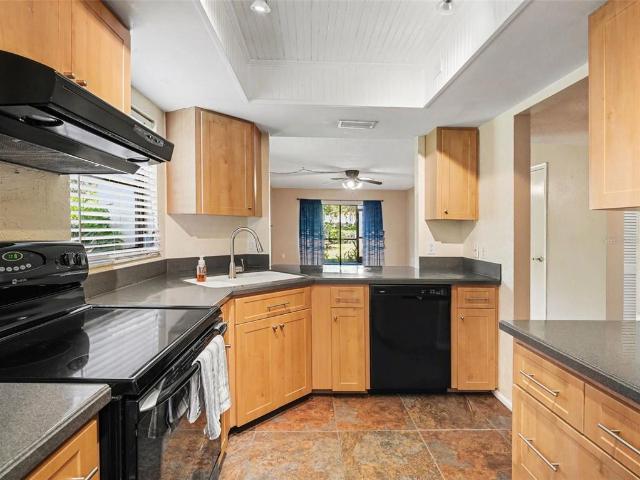 7205 Curtiss Ave, Unit 1A, Sarasota, FL 34231 | MLS #A4690