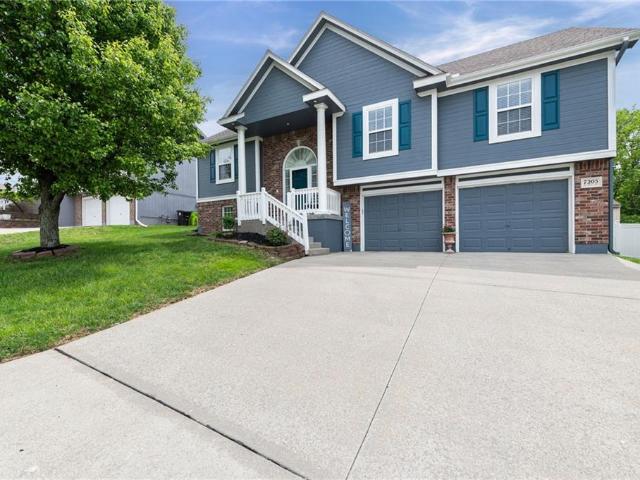 7205 E 165th St, Belton, MO 64012 | MLS #2613 | Compass