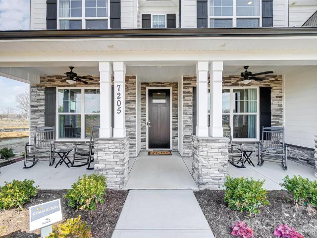 7205 Farmingdale Lane