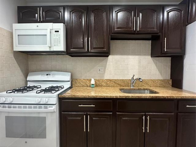 7205 Little Neck Parkway 113B