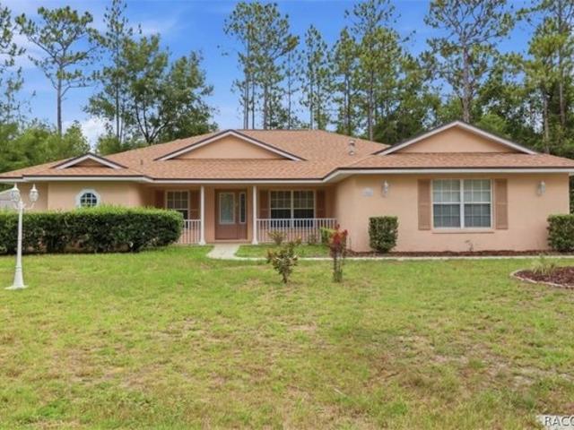7206 N Glenridge Cir, Citrus Springs, FL 34434