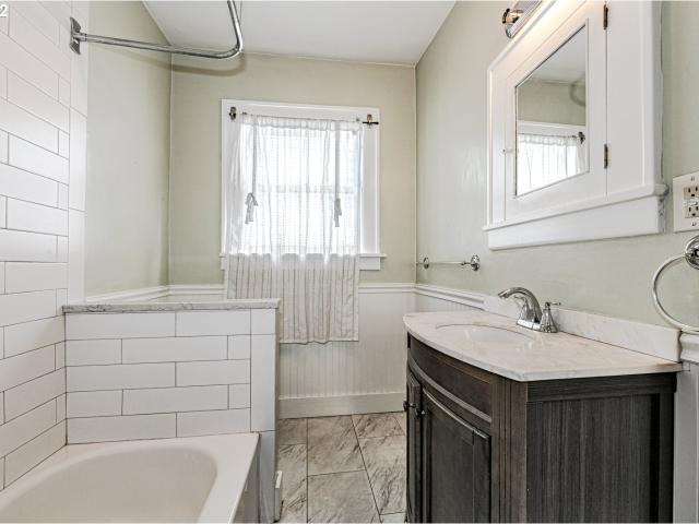 7206 N Saint Louis Ave, Portland, OR 97203 | MLS #22390