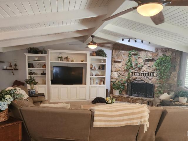 7206 Briar Ridge Court