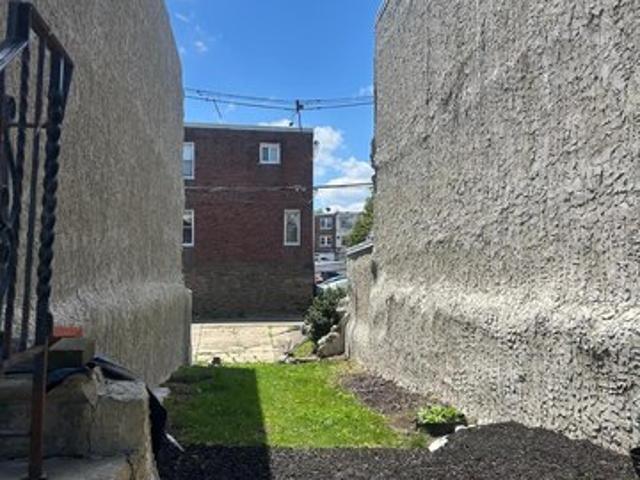 7206 Forrest Ave, Philadelphia, PA 19138