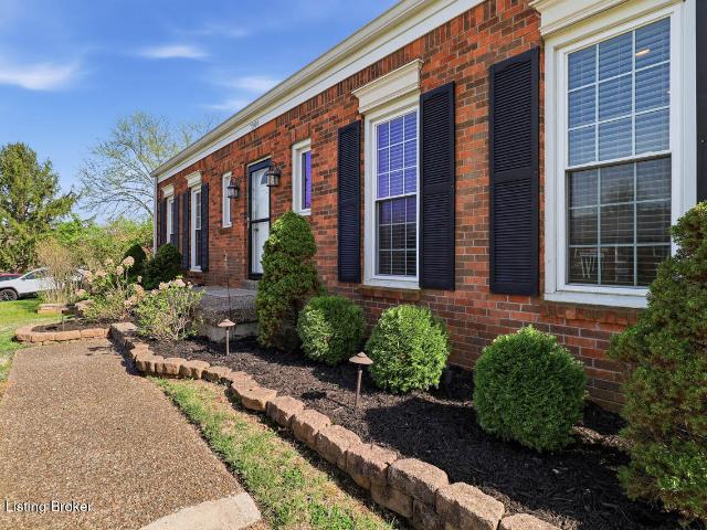 7206 Hollow Creek Rd