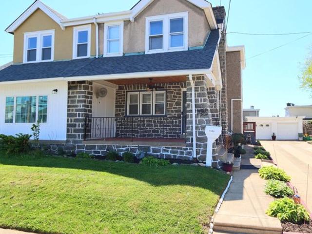 7206 Spruce St, Upper Darby, PA 19082