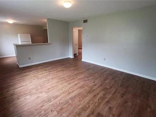 7206 Twin Crest Dr, Unit 102, Austin, TX 78752 | MLS #1749