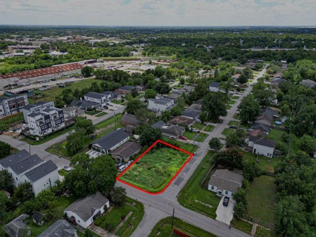 7207 Conley St, Houston, TX 77021