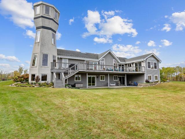 7207 fairview road