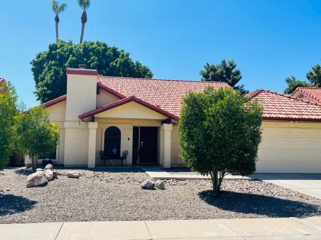 7207 W McRae Way, Glendale, AZ 85308 | Compass