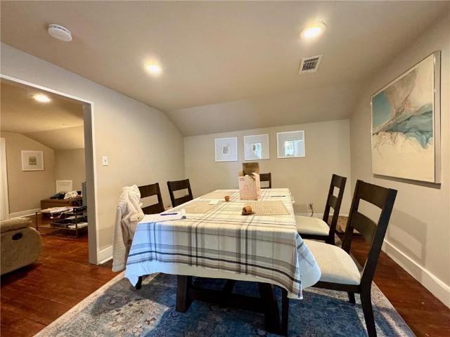7208 Maple Street # 3A